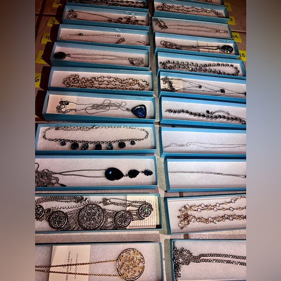 Touchstone Crystal | Jewelry | Swarovski Touchstone Crystal Display ...